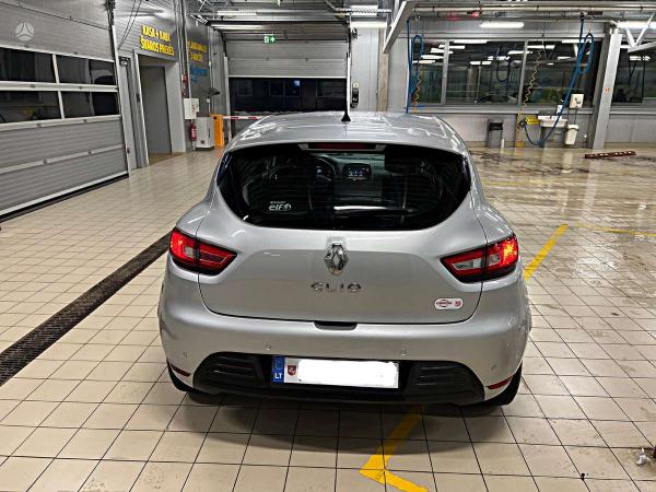 Pelēks Renault Clio 2018 Viļņa, ar dzinēja tilpumu 1.46 L un nobraukumu 94 tūkst. km par 7500 €, foto 7 vietnē AUTOMOTO.COM.LV