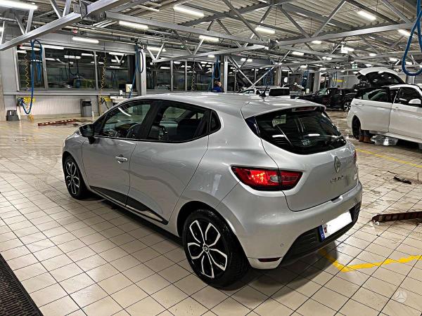 Pelēks Renault Clio 2018 Viļņa, ar dzinēja tilpumu 1.46 L un nobraukumu 94 tūkst. km par 7500 €, foto 8 vietnē AUTOMOTO.COM.LV