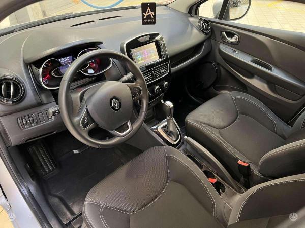 Pelēks Renault Clio 2018 Viļņa, ar dzinēja tilpumu 1.46 L un nobraukumu 94 tūkst. km par 7500 €, foto 9 vietnē AUTOMOTO.COM.LV