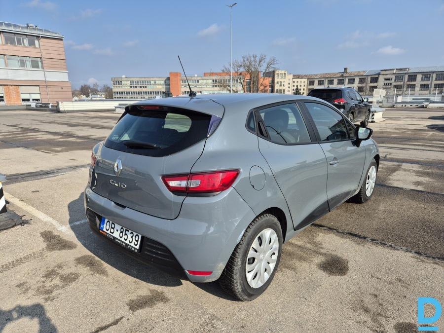 Pelēks Renault Clio 2018 Rīga, ar dzinēja tilpumu 1.50 L un nobraukumu 115 tūkst. km par 6800 €, foto 4 vietnē AUTOMOTO.COM.LV
