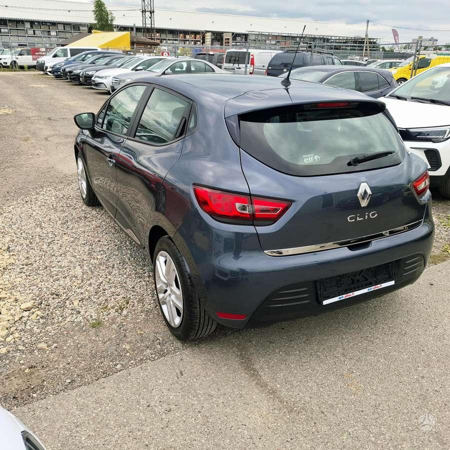 Grey Renault Clio 2018 in Kaunas, with an engine capacity of 0.90 L and mileage of 90 thousand km for 5650 €, photo 6 on AUTOMOTO.COM.LV