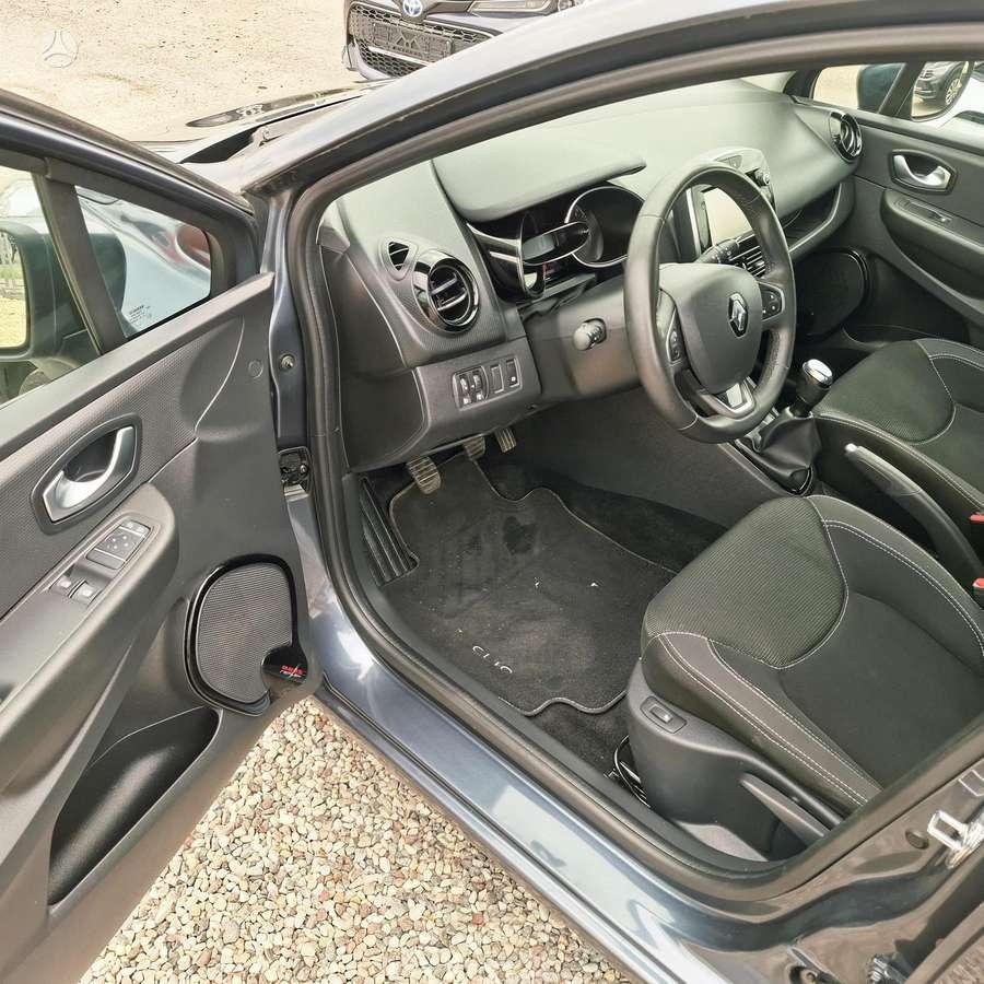 Grey Renault Clio 2018 in Kaunas, with an engine capacity of 0.90 L and mileage of 90 thousand km for 5650 €, photo 12 on AUTOMOTO.COM.LV