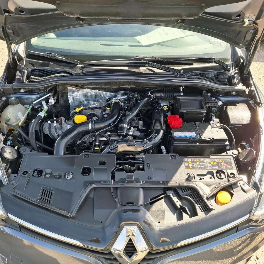 Grey Renault Clio 2018 in Kaunas, with an engine capacity of 0.90 L and mileage of 90 thousand km for 5650 €, photo 16 on AUTOMOTO.COM.LV