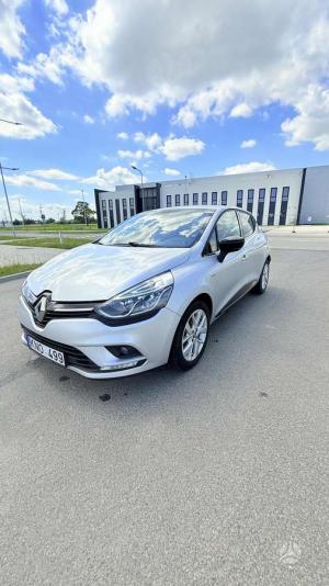 Grey Renault Clio 2018 in Marijampole, with an engine capacity of 1.15 L and mileage of 102 thousand km for 6250 €, photo  on AUTOMOTO.COM.LV