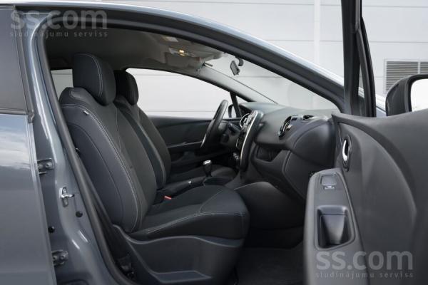 Pelēks Renault Clio 2019 Rīga, ar dzinēja tilpumu 0.90 L un nobraukumu 71 tūkst. km par 6990 €, foto 9 vietnē AUTOMOTO.COM.LV