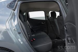 Grey Renault Clio 2019 in Riga, with an engine capacity of 0.90 L and mileage of 71 thousand km for 6990 €, photo 12 on AUTOMOTO.COM.LV