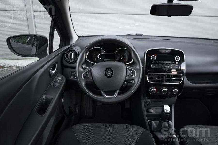 Grey Renault Clio 2019 in Riga, with an engine capacity of 0.90 L and mileage of 71 thousand km for 6990 €, photo 17 on AUTOMOTO.COM.LV