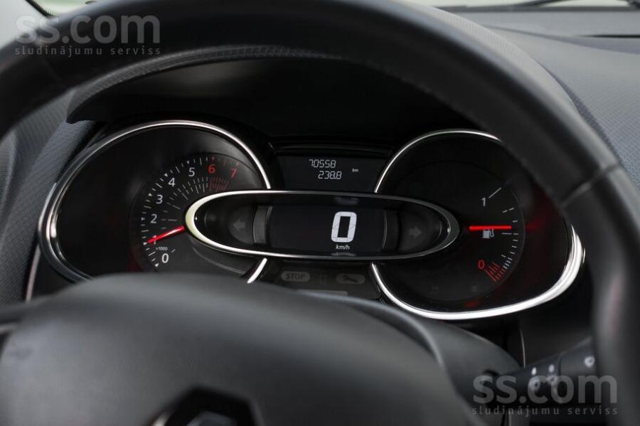 Grey Renault Clio 2019 in Riga, with an engine capacity of 0.90 L and mileage of 71 thousand km for 6990 €, photo 18 on AUTOMOTO.COM.LV