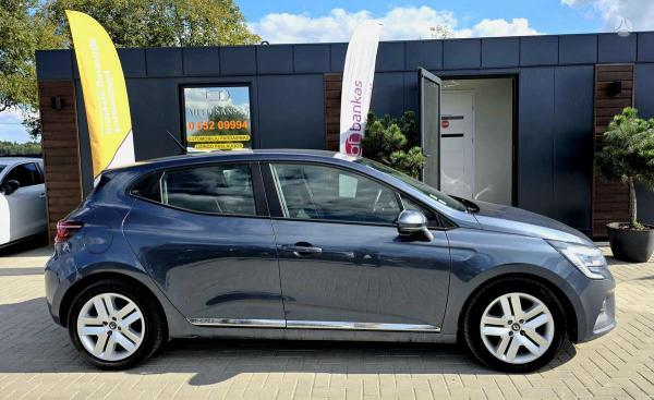Grey Renault Clio 2019 in Taurage, with an engine capacity of 1.50 L and mileage of 250 thousand km for 6100 €, photo 7 on AUTOMOTO.COM.LV