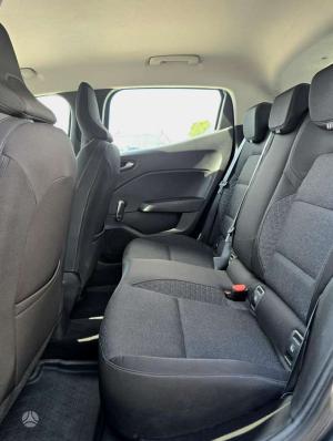 Pelēks Renault Clio 2019 Tauragė, ar dzinēja tilpumu 1.50 L un nobraukumu 250 tūkst. km par 6100 €, foto 23 vietnē AUTOMOTO.COM.LV