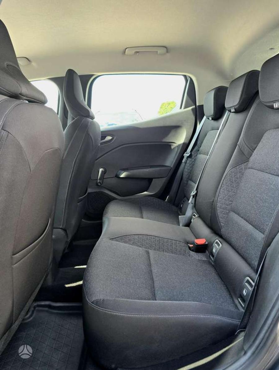 Pelēks Renault Clio 2019 Tauragė, ar dzinēja tilpumu 1.50 L un nobraukumu 250 tūkst. km par 6100 €, foto 23 vietnē AUTOMOTO.COM.LV