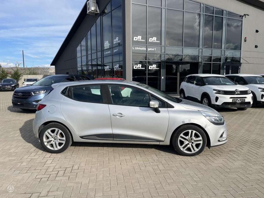 Pelēks Renault Clio 2019 Tauragė, ar dzinēja tilpumu 1.46 L un nobraukumu 133 tūkst. km par 4900 €, foto 4 vietnē AUTOMOTO.COM.LV