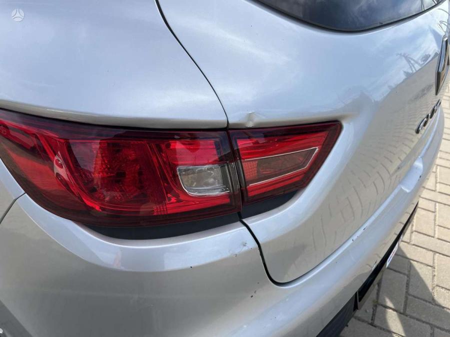 Pelēks Renault Clio 2019 Tauragė, ar dzinēja tilpumu 1.46 L un nobraukumu 133 tūkst. km par 4900 €, foto 11 vietnē AUTOMOTO.COM.LV