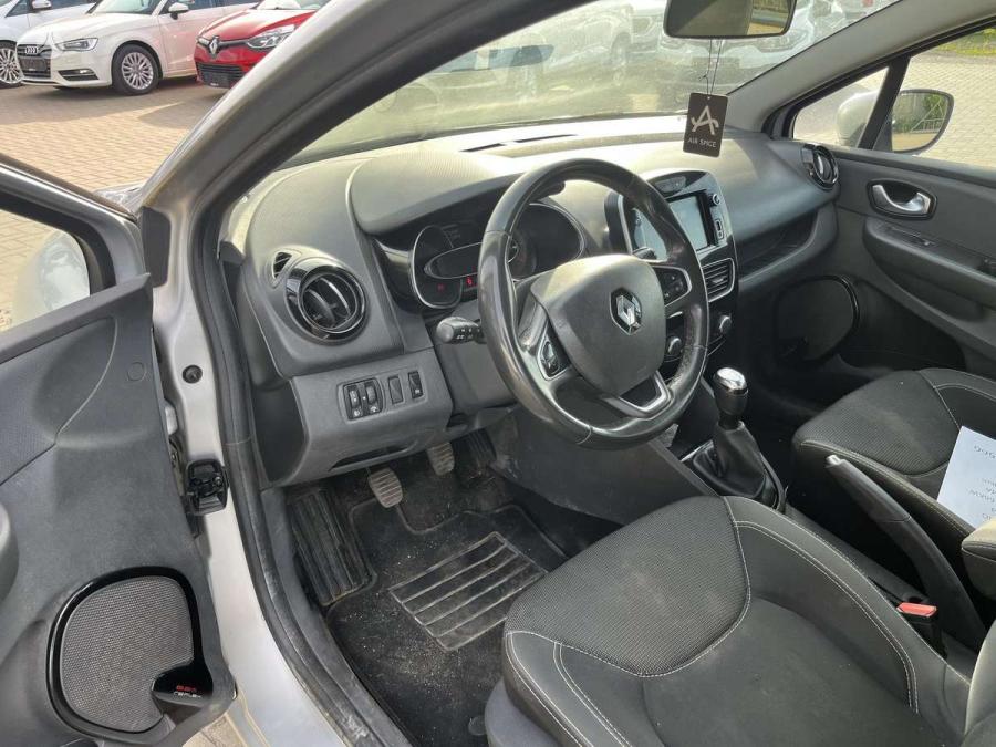 Pelēks Renault Clio 2019 Tauragė, ar dzinēja tilpumu 1.46 L un nobraukumu 133 tūkst. km par 4900 €, foto 20 vietnē AUTOMOTO.COM.LV