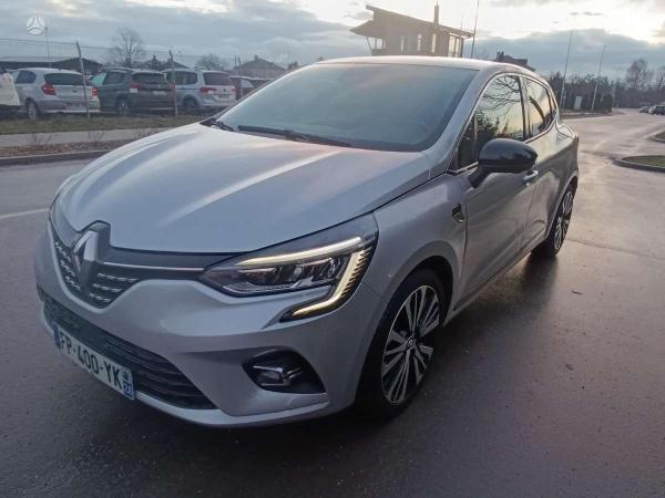 Grey Renault Clio 2020 in Taurage, with an engine capacity of 1.33 L and mileage of 66 thousand km for 11700 €, photo 2 on AUTOMOTO.COM.LV