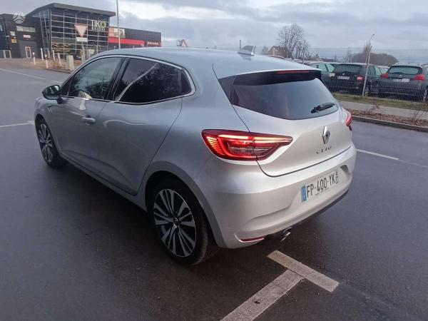 Grey Renault Clio 2020 in Taurage, with an engine capacity of 1.33 L and mileage of 66 thousand km for 11700 €, photo 4 on AUTOMOTO.COM.LV