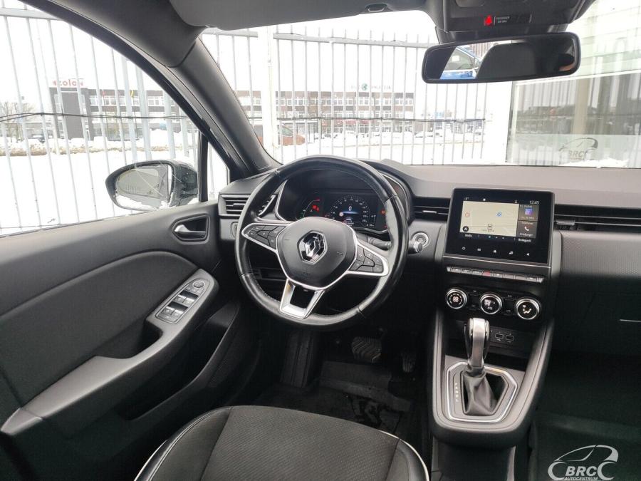 Grey Renault Clio 2020 in Avizieniai, with an engine capacity of 1.00 L and mileage of 115 thousand km for 9300 €, photo 3 on AUTOMOTO.COM.LV