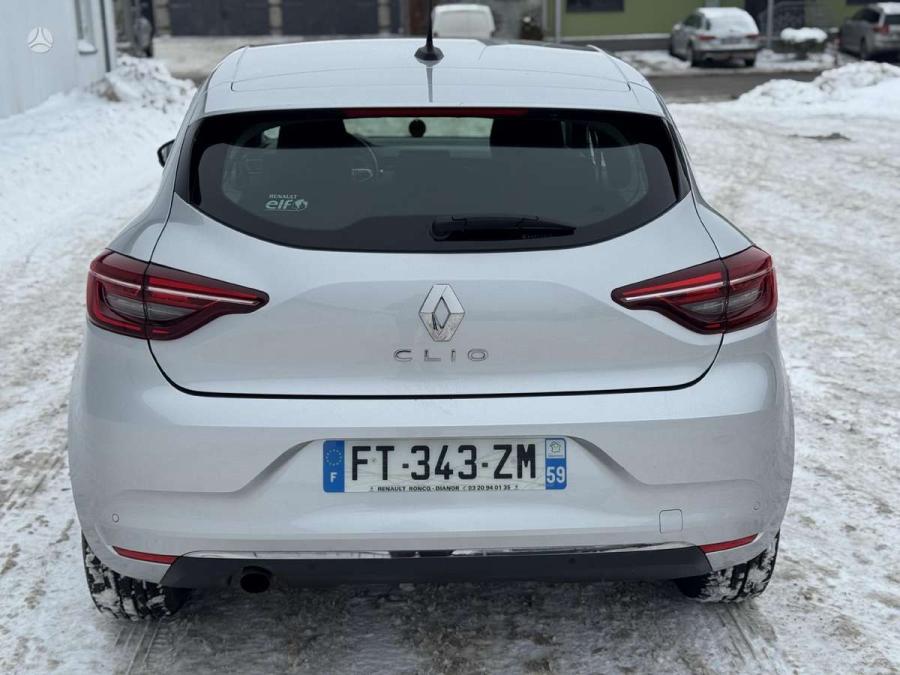 Grey Renault Clio 2020 in Taurage, with an engine capacity of 1.46 L and mileage of 179 thousand km for 6200 €, photo 4 on AUTOMOTO.COM.LV