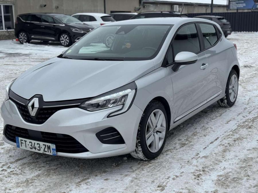 Grey Renault Clio 2020 in Taurage, with an engine capacity of 1.46 L and mileage of 179 thousand km for 6200 €, photo 6 on AUTOMOTO.COM.LV