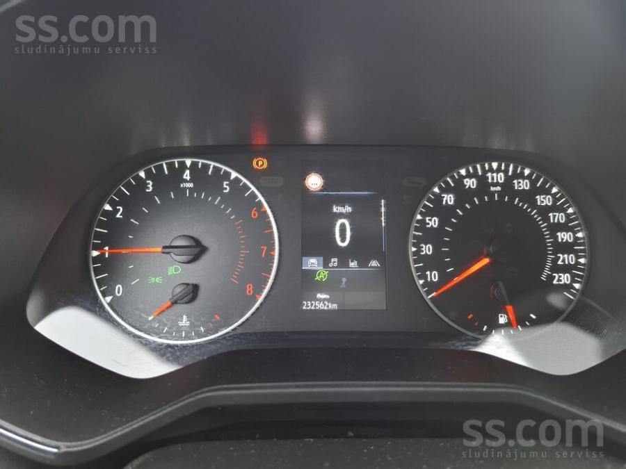Pelēks Renault Clio 2020 Talsi, ar dzinēja tilpumu 1.00 L un nobraukumu 233 tūkst. km par 7700 €, foto 16 vietnē AUTOMOTO.COM.LV