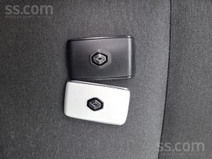 Pelēks Renault Clio 2020 Talsi, ar dzinēja tilpumu 1.00 L un nobraukumu 233 tūkst. km par 7700 €, foto 33 vietnē AUTOMOTO.COM.LV