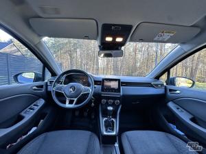 Grey Renault Clio 2021 in Vilnius, with an engine capacity of 1.00 L and mileage of 39 thousand km for 10999 €, photo 10 on AUTOMOTO.COM.LV