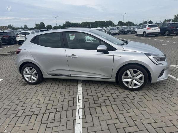 Pelēks Renault Clio 2021 Tauragė, ar dzinēja tilpumu 1.60 L un nobraukumu 86 tūkst. km par 8900 €, foto 5 vietnē AUTOMOTO.COM.LV