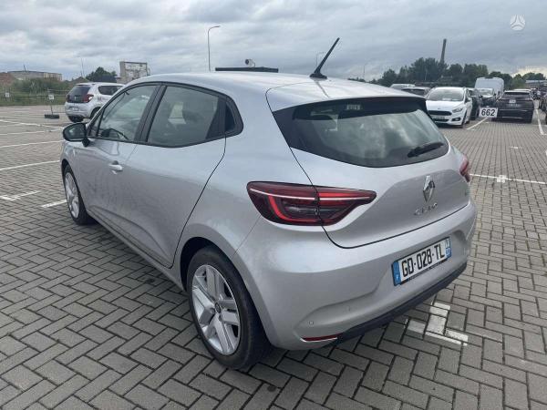 Pelēks Renault Clio 2021 Tauragė, ar dzinēja tilpumu 1.60 L un nobraukumu 86 tūkst. km par 8900 €, foto 8 vietnē AUTOMOTO.COM.LV