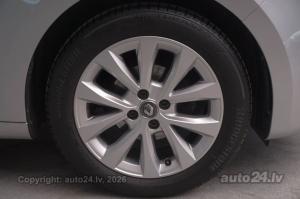 Pelēks Renault Clio 2021 Tallina, ar dzinēja tilpumu 1.00 L un nobraukumu 43 tūkst. km par 12990 €, foto 16 vietnē AUTOMOTO.COM.LV