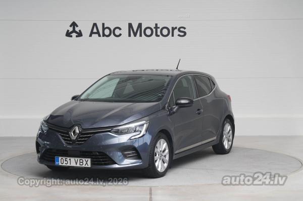 Pelēks Renault Clio 2022 Tallina, ar dzinēja tilpumu 1.00 L un nobraukumu 109 tūkst. km par 12990 €, foto 1 vietnē AUTOMOTO.COM.LV