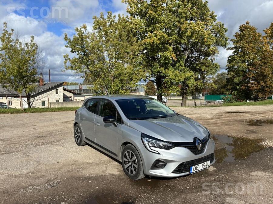 Серый Рено Клио 2025 в Рига, объемом двигателя 1.60 л и пробегом 45 тыс. км за 19500 €, фото 3 на AUTOMOTO.COM.LV