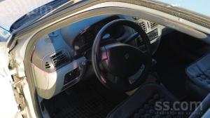 Grey Renault Clio 2005 in Jurmala, with an engine capacity of 1.40 L and mileage of 322 thousand km for 400 €, photo 5 on AUTOMOTO.COM.LV