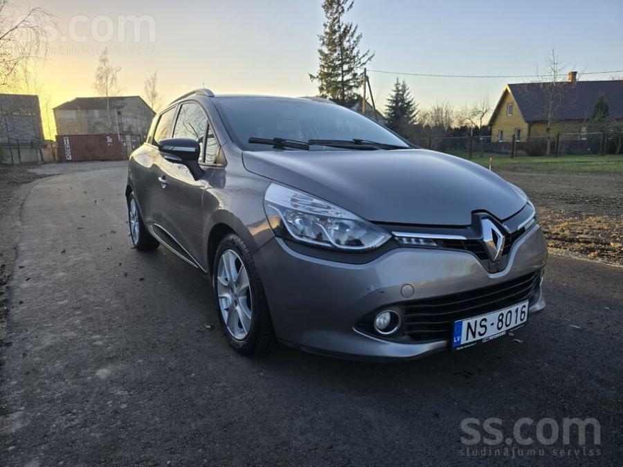 Grey Renault Clio 2015 in Bauska, with an engine capacity of 1.50 L and mileage of 231 thousand km for 4950 €, photo 1 on AUTOMOTO.COM.LV