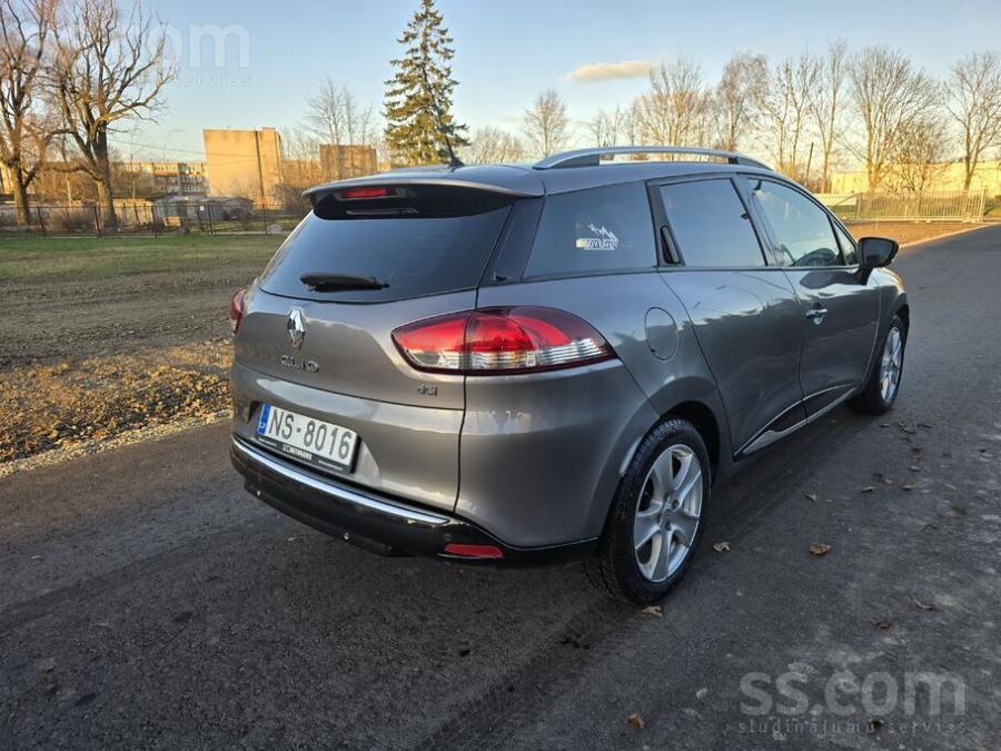 Grey Renault Clio 2015 in Bauska, with an engine capacity of 1.50 L and mileage of 231 thousand km for 4950 €, photo 4 on AUTOMOTO.COM.LV