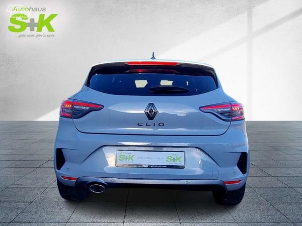 Grey Renault Clio 2023 in Kaunas, with an engine capacity of 1.00 L and mileage of 14 thousand km for 21761 €, photo 2 on AUTOMOTO.COM.LV