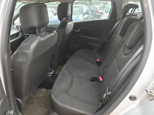 Grey Renault Clio 2013 in Vilnius, with an engine capacity of 1.46 L and mileage of 348 thousand km for 2600 €, photo 8 on AUTOMOTO.COM.LV