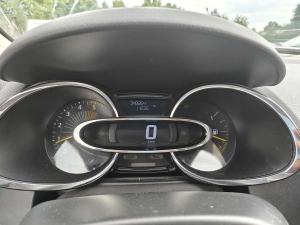 Grey Renault Clio 2013 in Vilnius, with an engine capacity of 1.46 L and mileage of 348 thousand km for 2600 €, photo 14 on AUTOMOTO.COM.LV