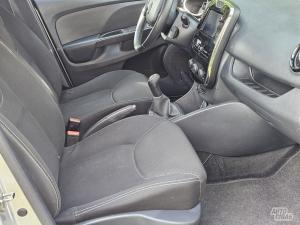 Grey Renault Clio 2013 in Ariogala, with an engine capacity of 1.50 L and mileage of 277 thousand km for 3500 €, photo 14 on AUTOMOTO.COM.LV