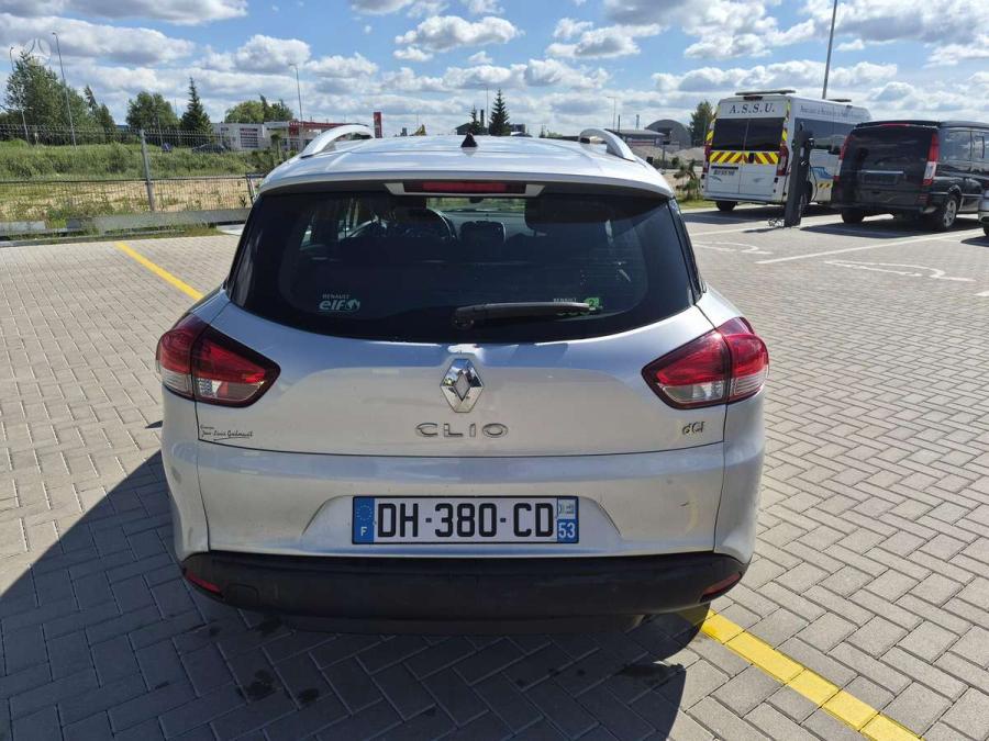 Pelēks Renault Clio 2014 Tauragė, ar dzinēja tilpumu 1.46 L un nobraukumu 177 tūkst. km par 3800 €, foto 9 vietnē AUTOMOTO.COM.LV