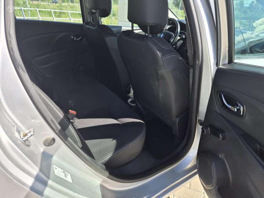 Pelēks Renault Clio 2014 Tauragė, ar dzinēja tilpumu 1.46 L un nobraukumu 177 tūkst. km par 3800 €, foto 13 vietnē AUTOMOTO.COM.LV