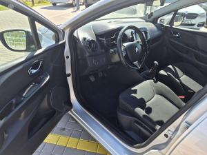 Pelēks Renault Clio 2014 Tauragė, ar dzinēja tilpumu 1.46 L un nobraukumu 177 tūkst. km par 3800 €, foto 15 vietnē AUTOMOTO.COM.LV