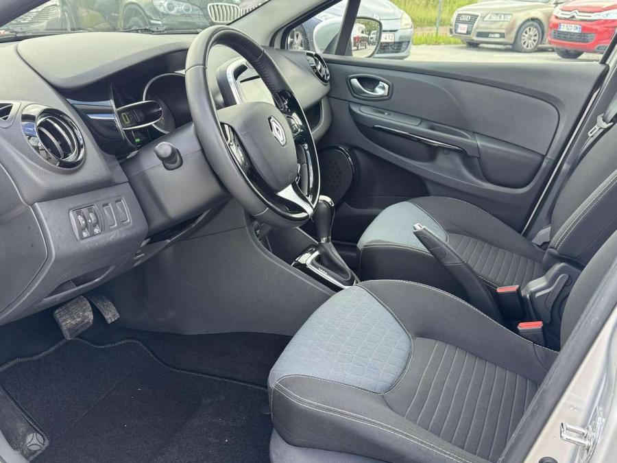 Pelēks Renault Clio 2015 Tauragė, ar dzinēja tilpumu 1.20 L un nobraukumu 130 tūkst. km par 5500 €, foto 8 vietnē AUTOMOTO.COM.LV