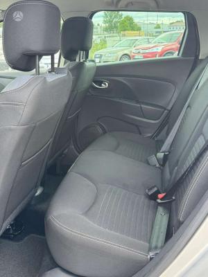 Pelēks Renault Clio 2015 Tauragė, ar dzinēja tilpumu 1.20 L un nobraukumu 130 tūkst. km par 5500 €, foto 13 vietnē AUTOMOTO.COM.LV