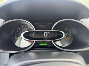 Pelēks Renault Clio 2015 Tauragė, ar dzinēja tilpumu 1.20 L un nobraukumu 130 tūkst. km par 5500 €, foto 14 vietnē AUTOMOTO.COM.LV