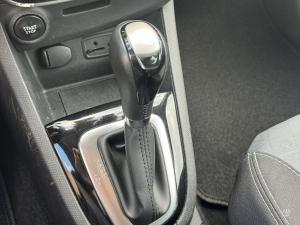 Pelēks Renault Clio 2015 Tauragė, ar dzinēja tilpumu 1.20 L un nobraukumu 130 tūkst. km par 5500 €, foto 18 vietnē AUTOMOTO.COM.LV