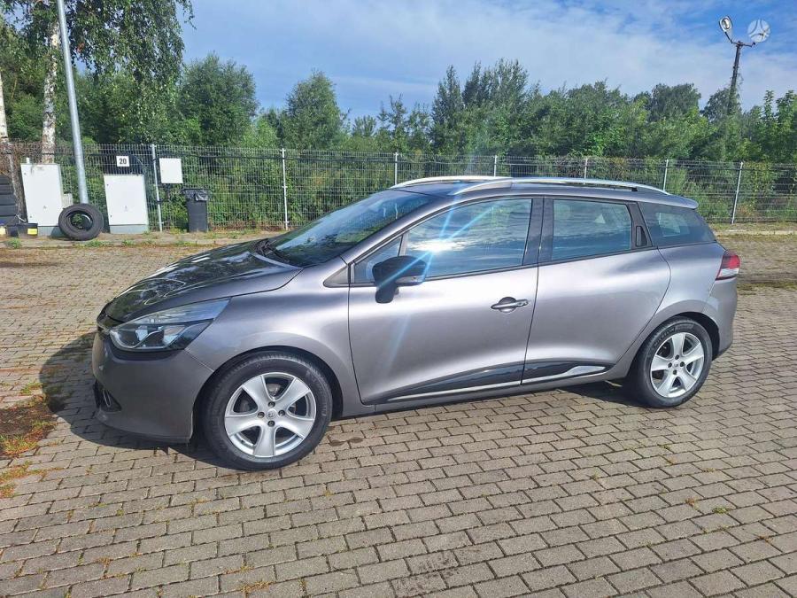 Pelēks Renault Clio 2015 Marijampole, ar dzinēja tilpumu 1.46 L un nobraukumu 267 tūkst. km par 4000 €, foto 3 vietnē AUTOMOTO.COM.LV