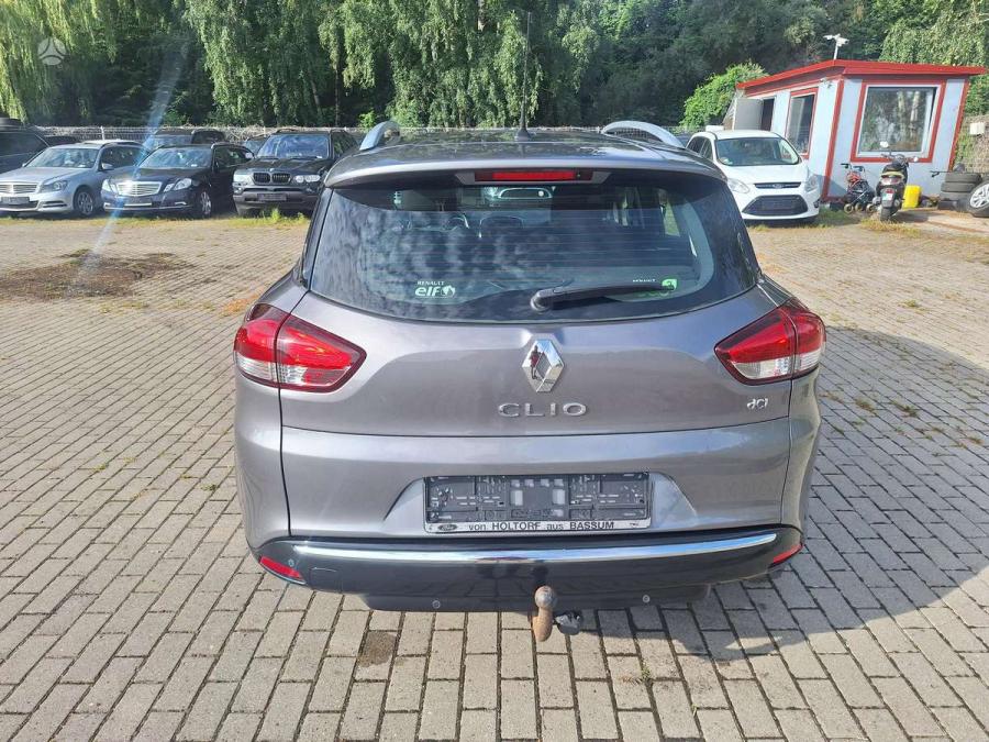 Pelēks Renault Clio 2015 Marijampole, ar dzinēja tilpumu 1.46 L un nobraukumu 267 tūkst. km par 4000 €, foto 7 vietnē AUTOMOTO.COM.LV