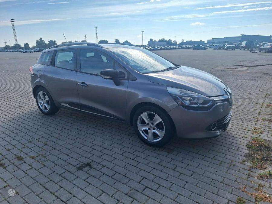 Pelēks Renault Clio 2015 Marijampole, ar dzinēja tilpumu 1.46 L un nobraukumu 267 tūkst. km par 4000 €, foto 13 vietnē AUTOMOTO.COM.LV