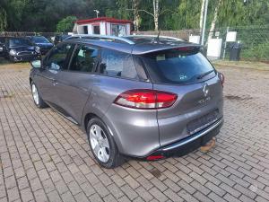 Pelēks Renault Clio 2015 Marijampole, ar dzinēja tilpumu 1.46 L un nobraukumu 267 tūkst. km par 4000 €, foto 19 vietnē AUTOMOTO.COM.LV