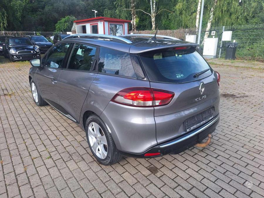 Pelēks Renault Clio 2015 Marijampole, ar dzinēja tilpumu 1.46 L un nobraukumu 267 tūkst. km par 4000 €, foto 19 vietnē AUTOMOTO.COM.LV